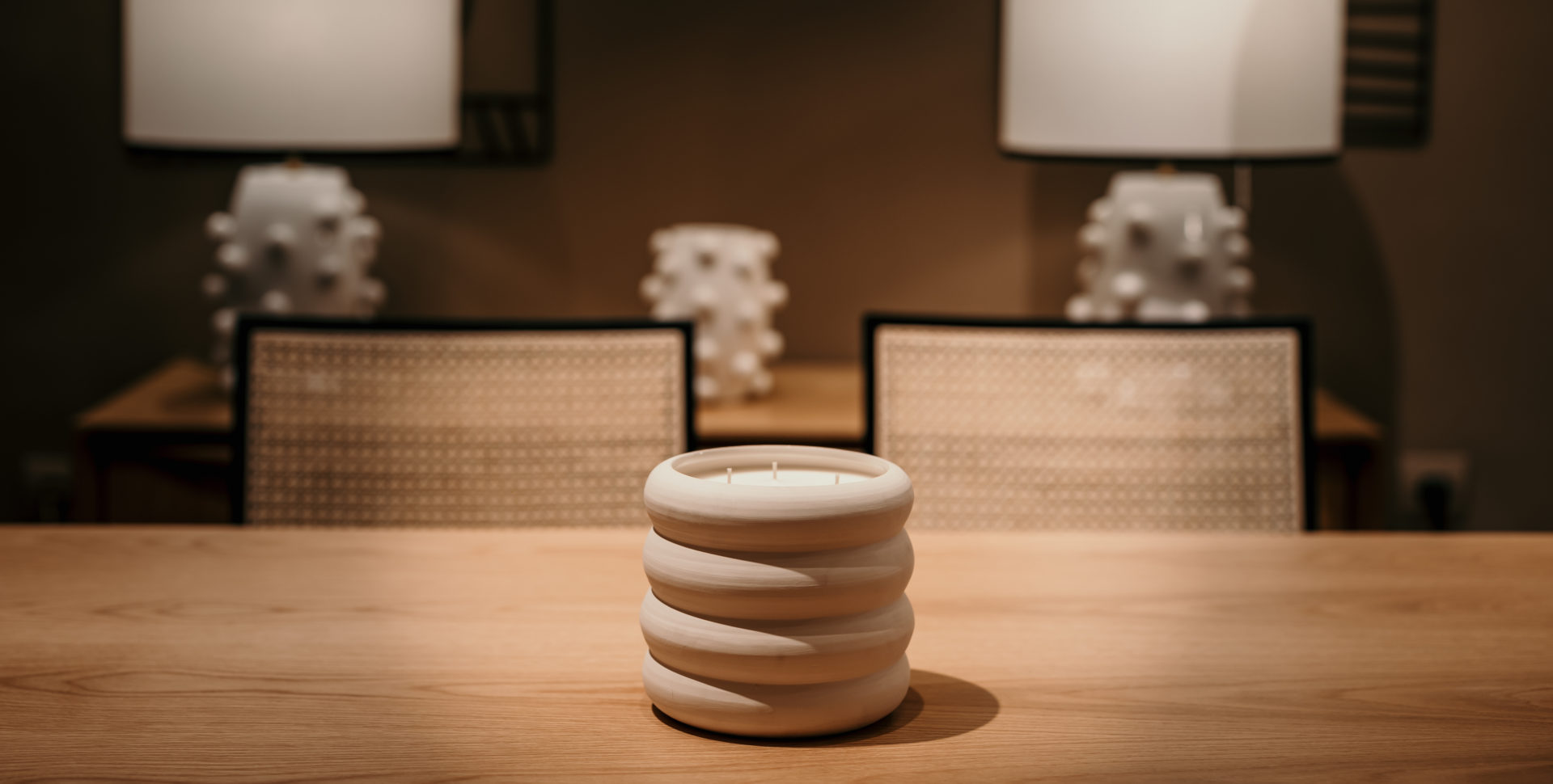 What are the different types of candle wicks?